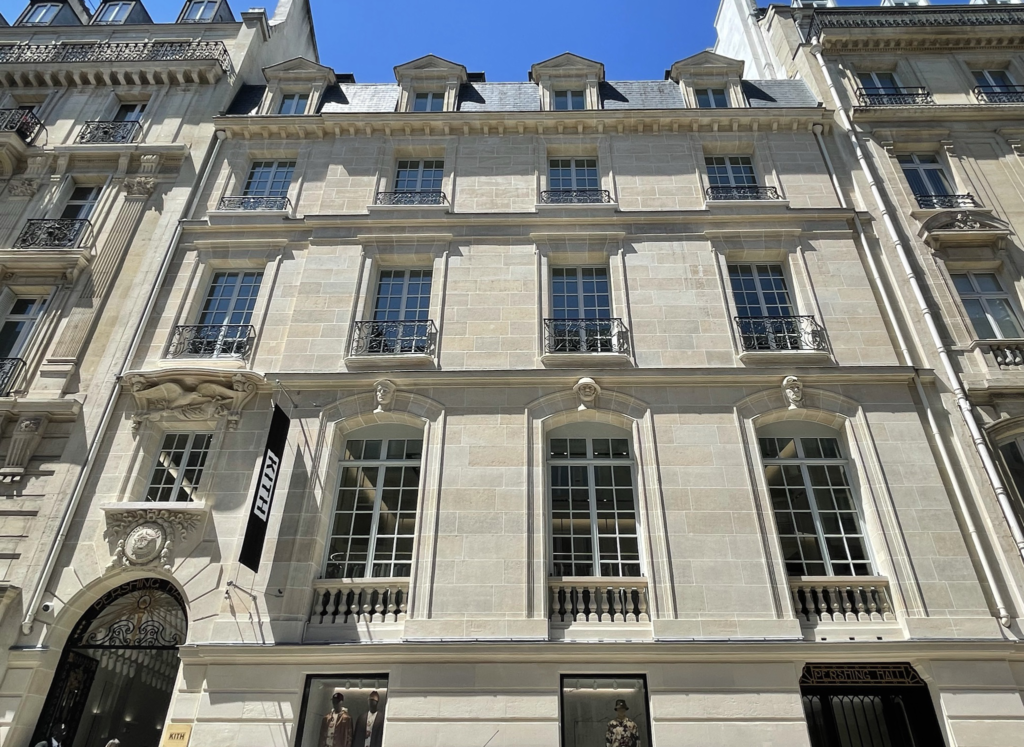 ___49 avenue Pierre Charron – Paris – S.L.R